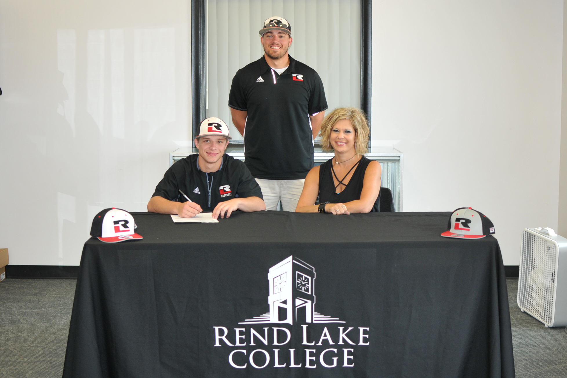 RLC Warriors Baseball signs Missouri's Riley Cain - Benton, West ...